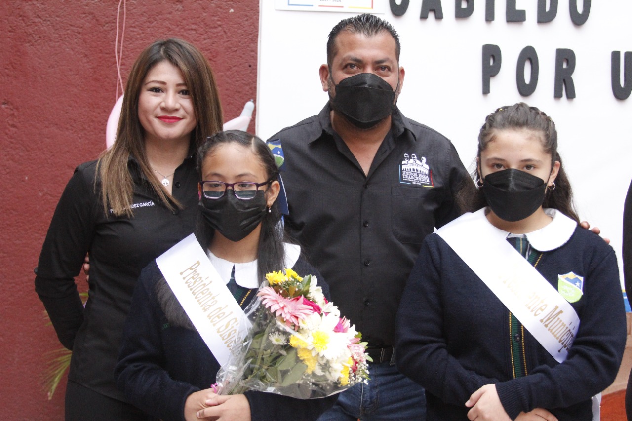 LUCERO ISAMAR ALMAGUER CASTILLO PRESIDENTA MUNICIPAL DEL DIF POR UN DÍA ...